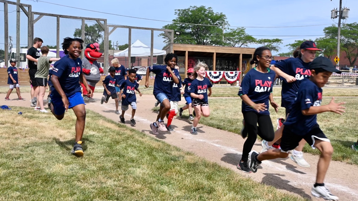 Women’s Baseball Finds a Home in Rockford – SportsTravel