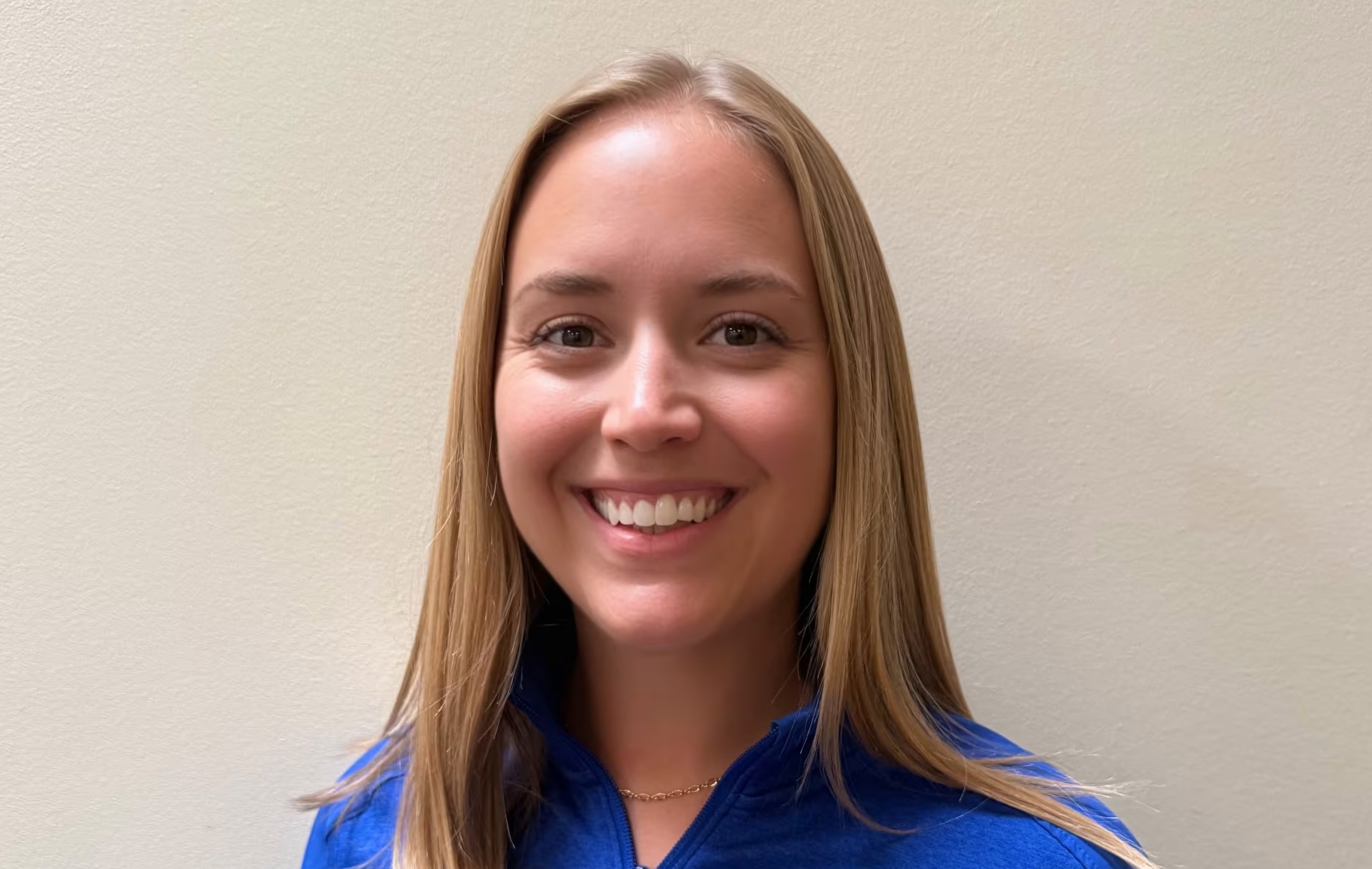 Baylee Robinson Returns to USA Artistic Swimming – SportsTravel