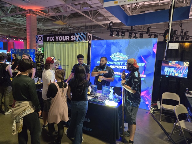 The Next Generation Esports Fan Experience: Beyond the Screen ...