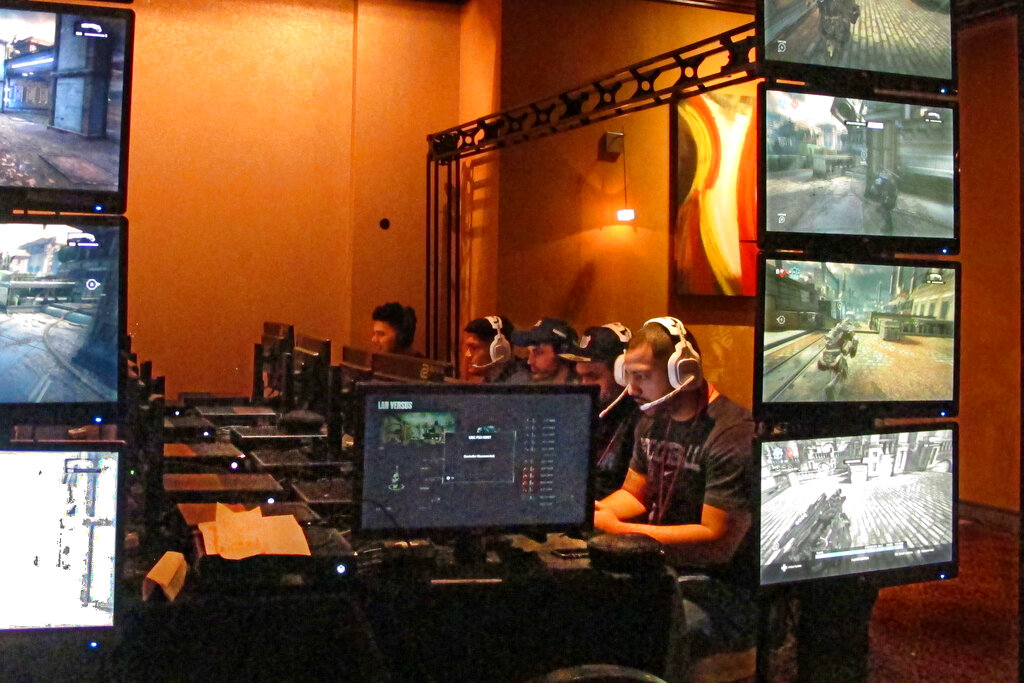 The Blended Esports Event: Optimizing Venues for Live and Digital ...